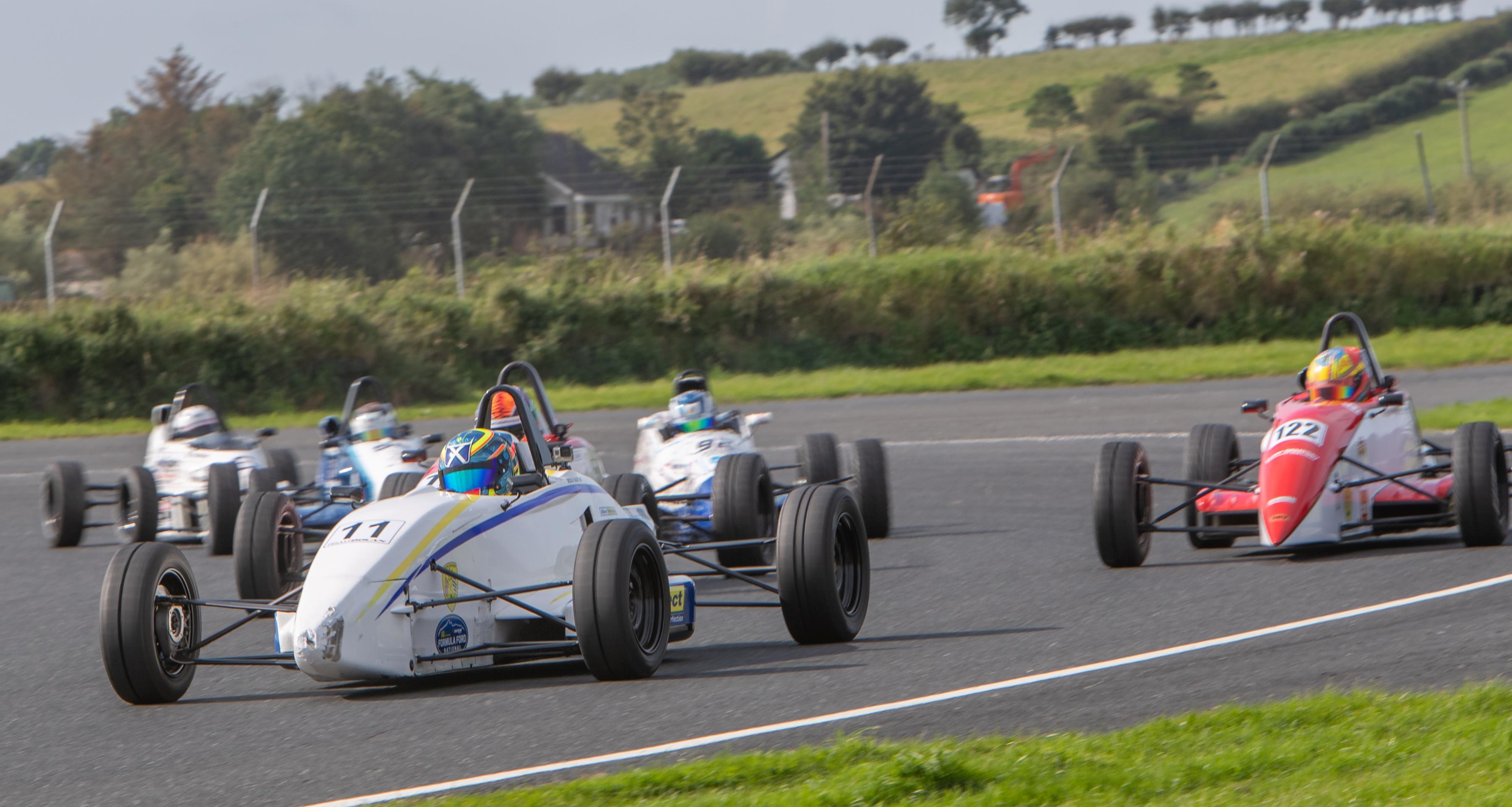 BRSCCNATIONAL FORMULA FORD FEATURES FAMILIAR FACES ON SILVERSTONE GRID ...
