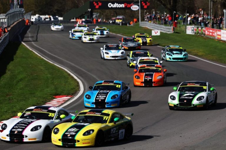 BRSCC | BRITISH GT AND GINETTA IN ACTION FOR THE SILVERSTONE 500
