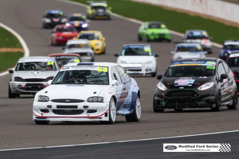 BRSCC | BRSCC 2024 OULTON PARK NW CENTRE SEASON OPENER